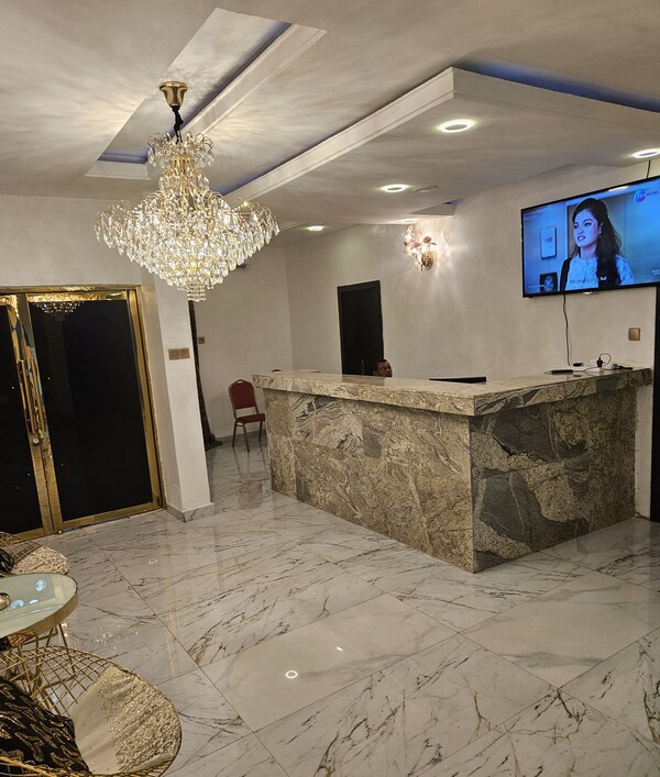 Moment Balkseal Hotel & Suite - Lagos, Nigeria