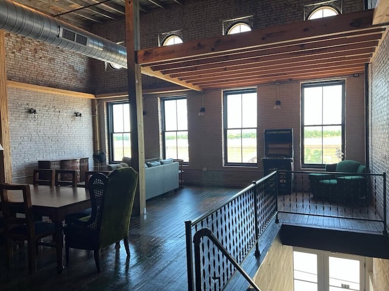 River View Apartment In Historic Downtown Cape Girardeau - Cape Girardeau, MO