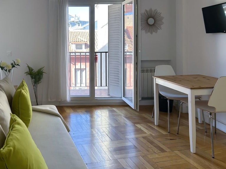Sol Studio Iii - Apartamento En El Centro Con Balcón - Estación de Leganés Central - Madrid