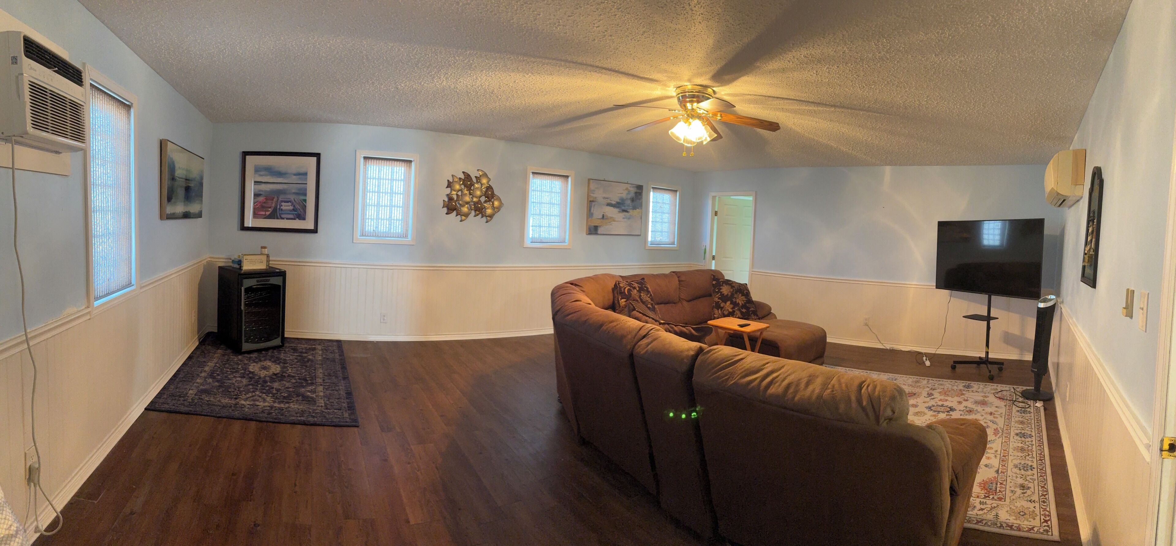Spacious 3-br Waterfront House In  Surfside Beach - Freeport, TX