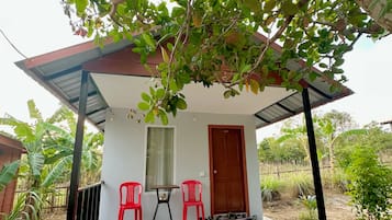 Quarto Duplo Básico, varanda, vista para o jardim | Wi-fi grátis