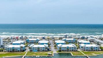 Condo, 3 quartos | Fachada