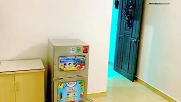 Quarto Duplo Superior, varanda, Vista para a cidade | Vista para a rua