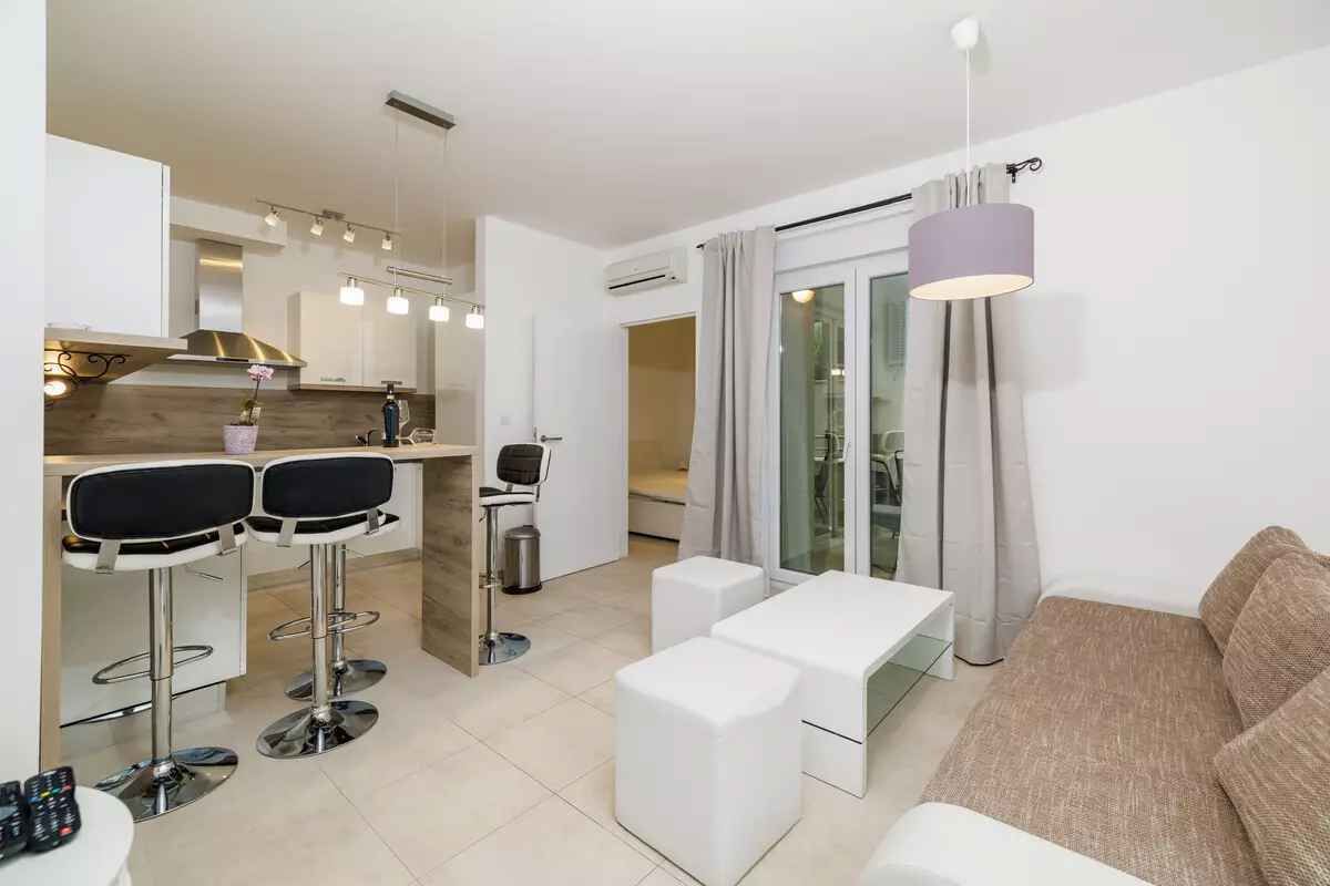 Ferienwohnung Mit Pool - Selce