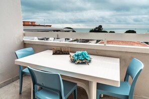 Residence La Quercia-Two-room apartment B5*++ for 5 people with sea ...