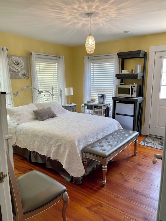 Glamour Meets Country Guest Suite With Hot Tub! - 케네번크