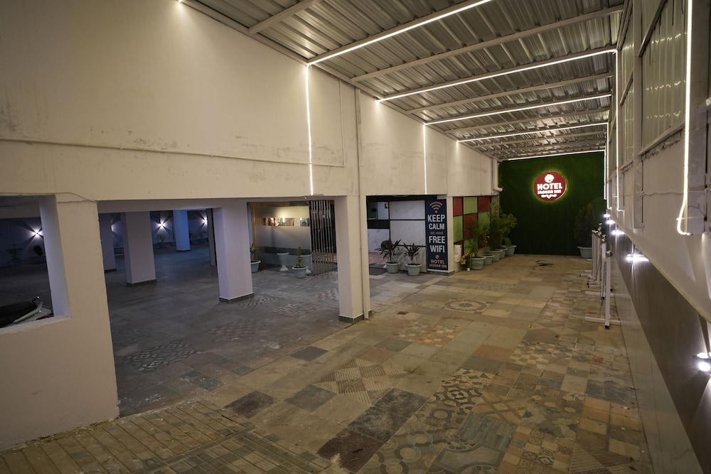Hotel Jaguar Inn - Nagpur