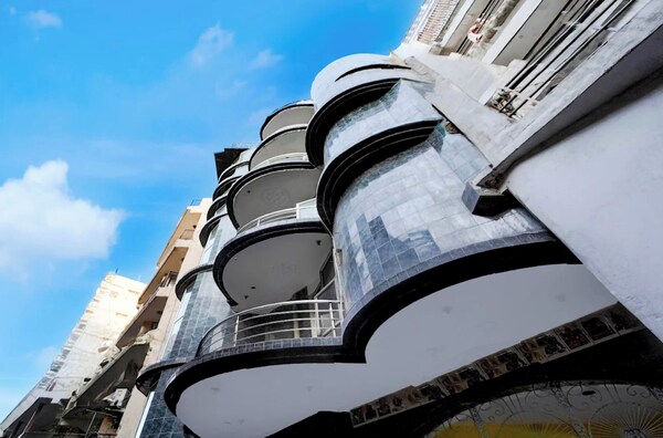 Hotel Maharaja Noida - Noida