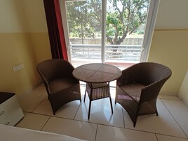 Quarto Individual Deluxe, ar condicionado | Wi-fi grátis