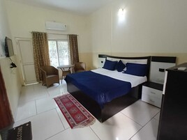 Quarto Individual Deluxe, ar condicionado | Wi-fi grátis