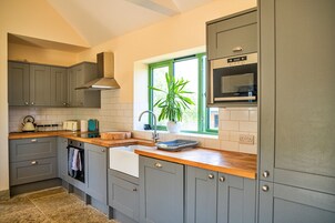 Apartamento | Cozinha privada | Cadeirão de bebê