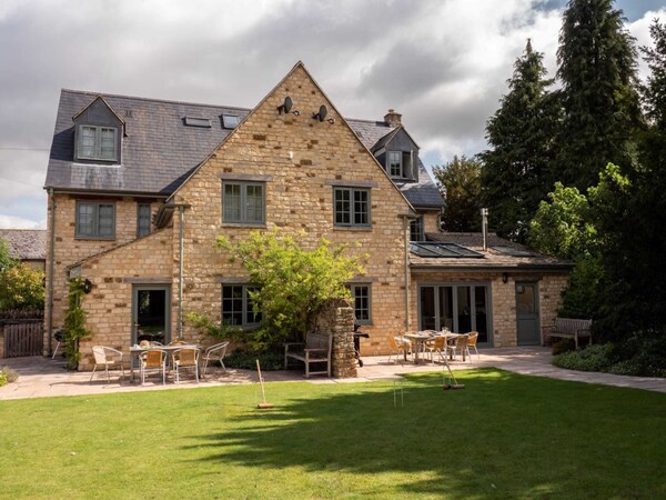 Cottage In Kingham With Private Pool - Kingham