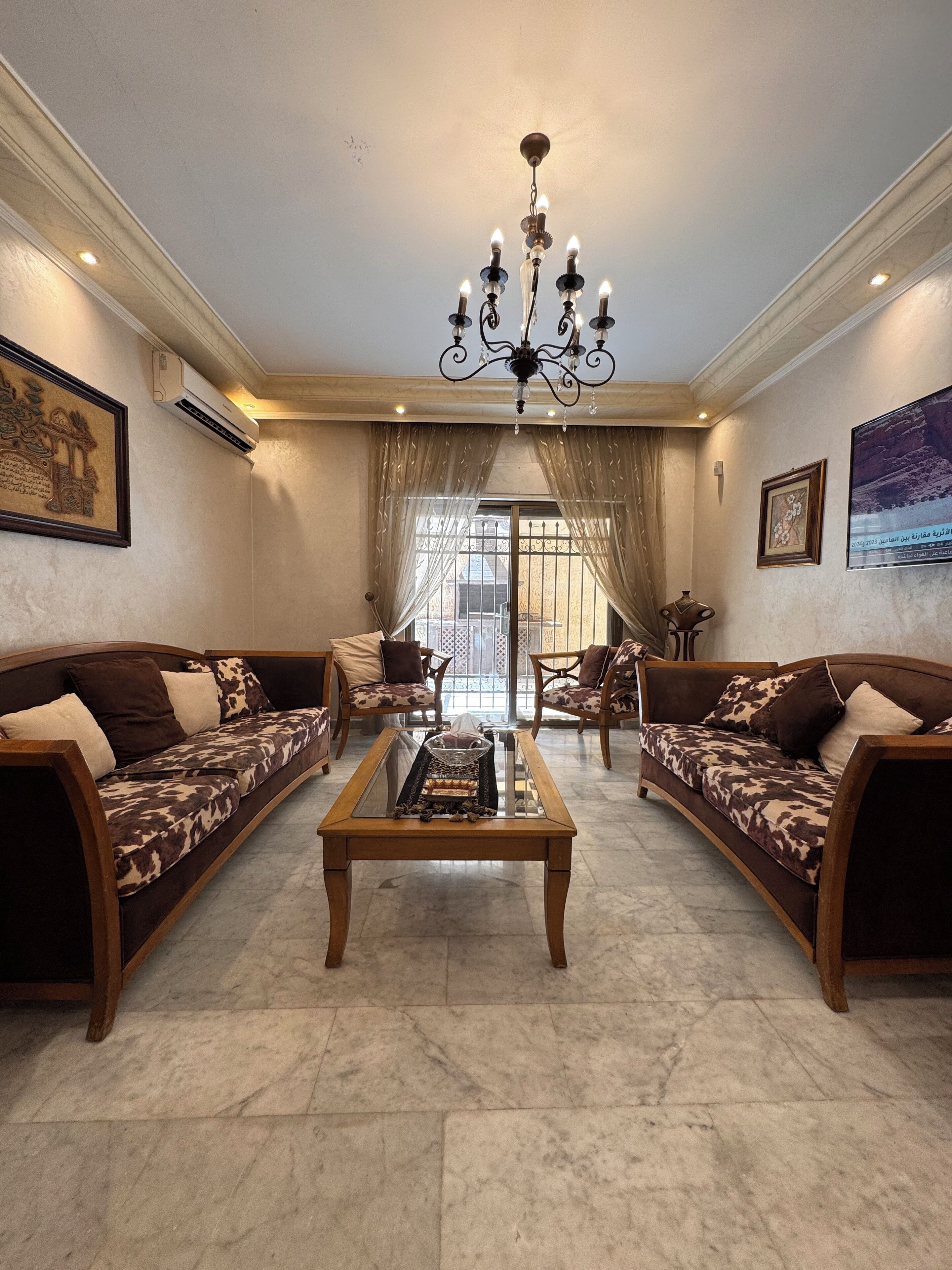 Wonderful Large Apartment - 安曼省