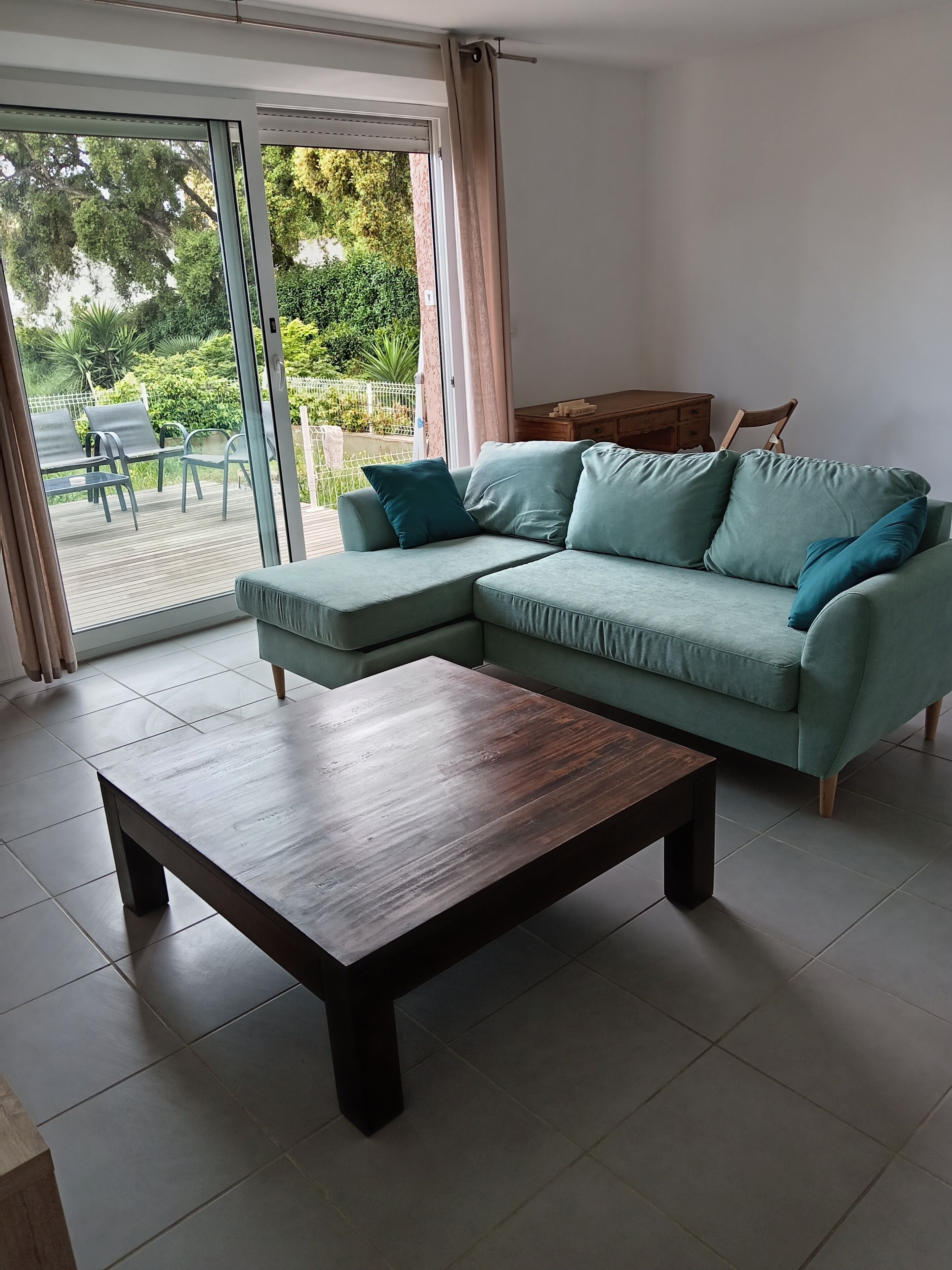 Loue Grand F3 Climatisé ,Haute Corse  2 Grandes Chambres - Biguglia