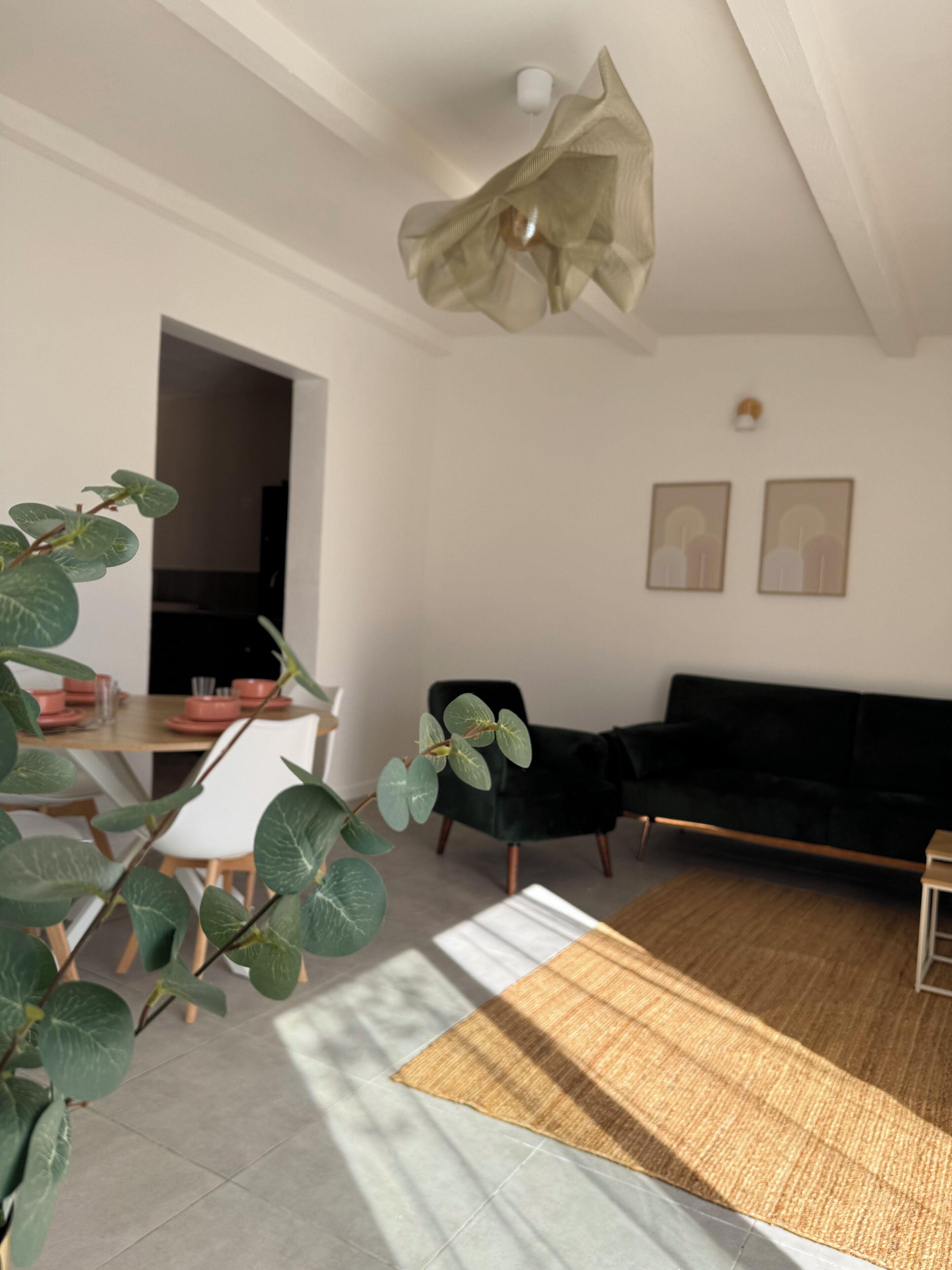 La Maison Du Cerisier\nwifi, Idéal Famille, Animaux De Compagnie Acceptés! - Manosque