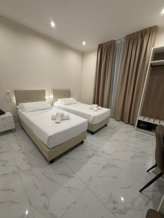 Hotel Margot - Milan