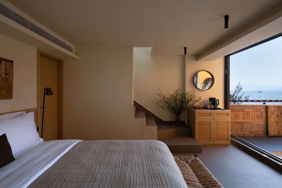 Quarto Duplo Superior, vista para o mar | 1 quarto, roupa de alta qualidade, com decoração personalizada