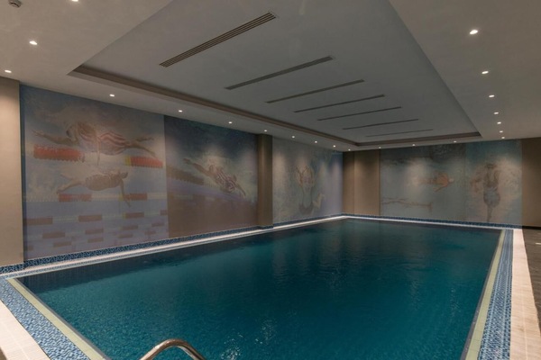 15 piscinas interiores