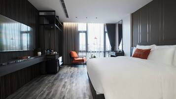 Roupas de cama premium, camas Select Comfort, frigobar