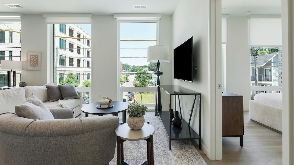 Landing | Modern 1bd, Rooftop Lounge, Pool - Durham, NC
