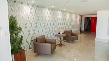 Apartamento, para fumantes | 2 quartos