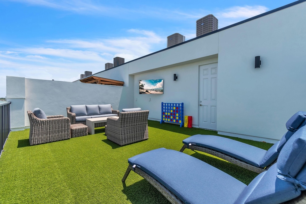 Azul Townhomes A3 - Sunrise - St. Pete Beach, FL