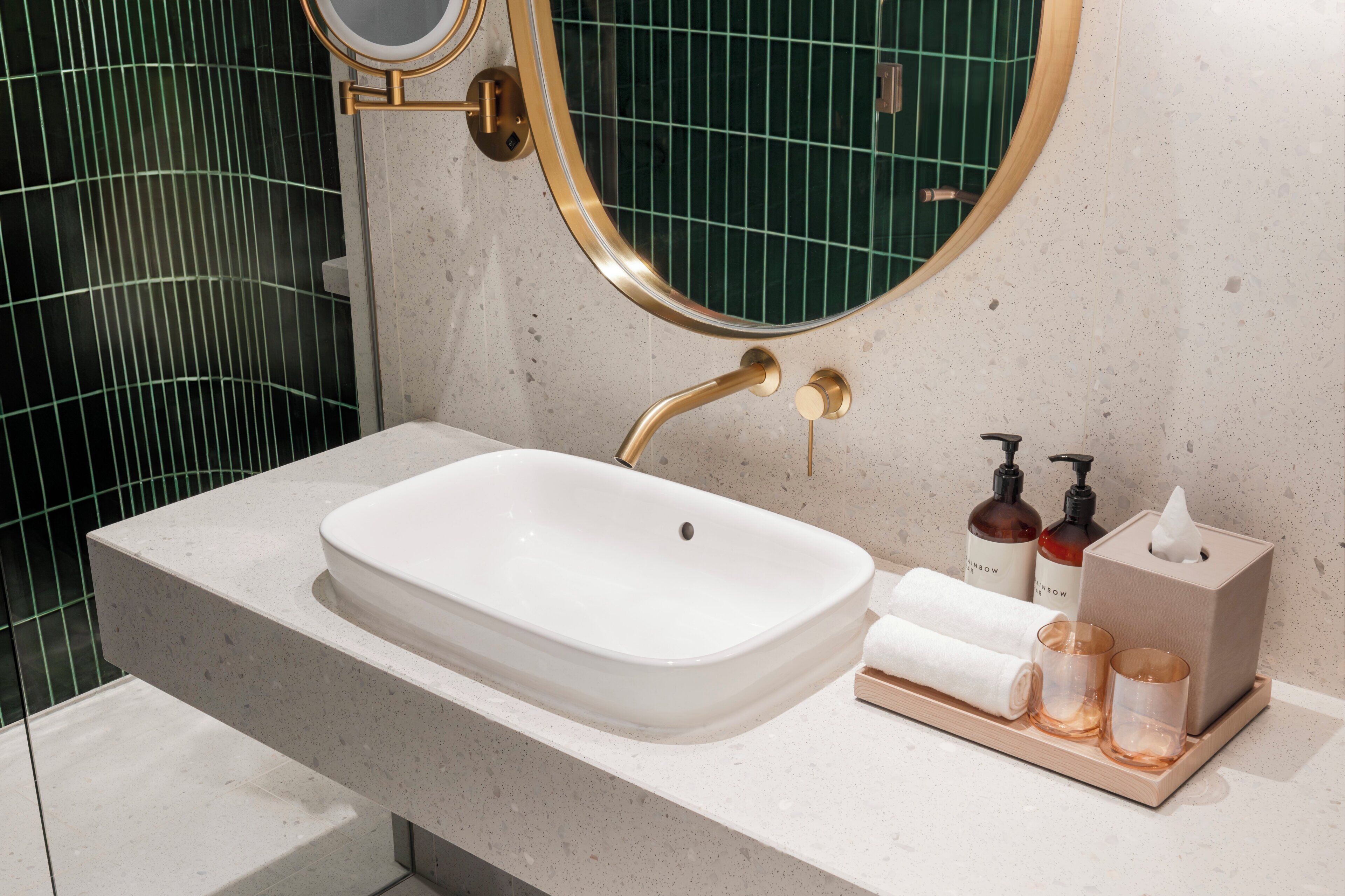 Quarto Premium, 1 cama king-size, acessível, vista para o campo de golfe | Comodidade do quarto