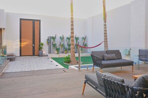 2 quartos, roupas de cama premium, cortinas blackout, Wi-Fi de cortesia