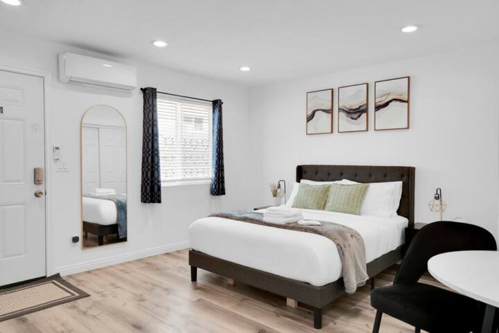 The Hidden Covina Retreat - Brand New ! - San Dimas, CA