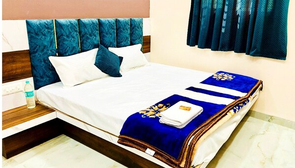 Hotel Joshi Ji Home Stay Ujjain - Ujjain