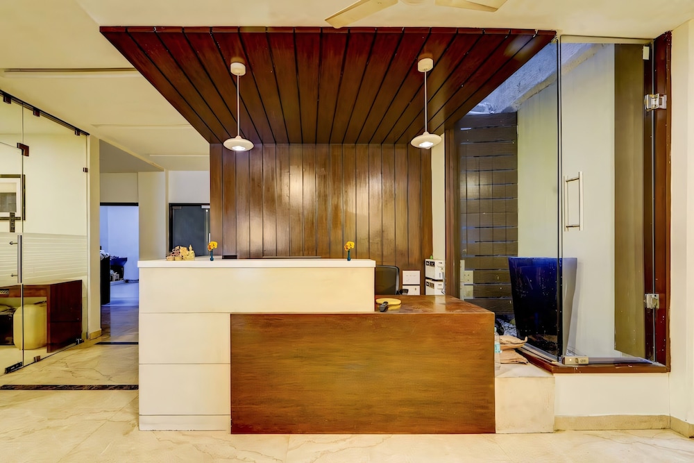 Rg Suites Royapettah - Chennai