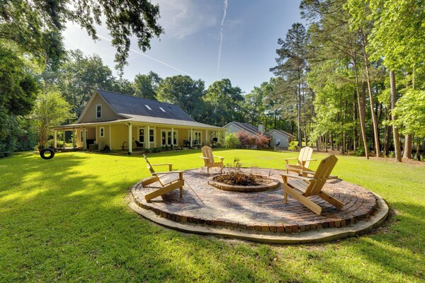 Waterfront Home W/ Fishing Dock In Tallahassee! - Tallahassee, FL