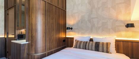 Quarto casal luxo | Wi-Fi de cortesia