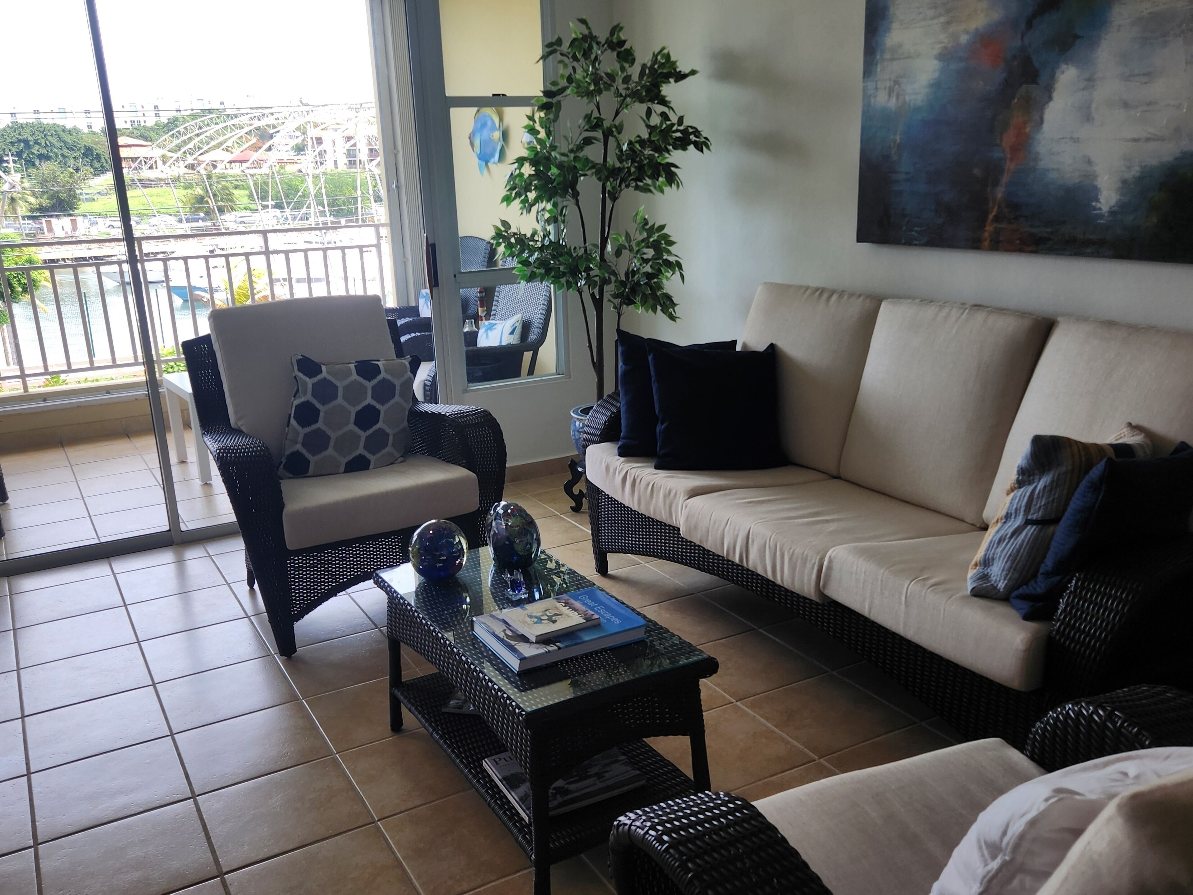 One Level Large Villa Apartment Offering Waterfront, And Marina Views. - Fajardo