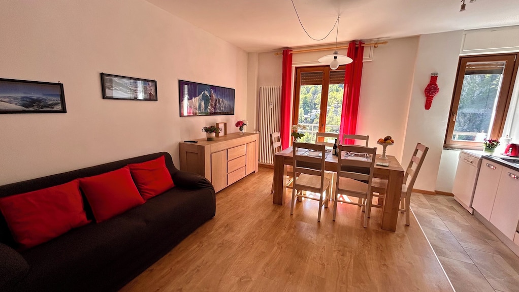 A Corner Of Tranquility In The Heart Of Valtournenche - Antagnod