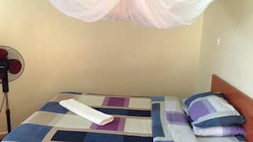 Wi-fi grátis, roupa de cama fornecida