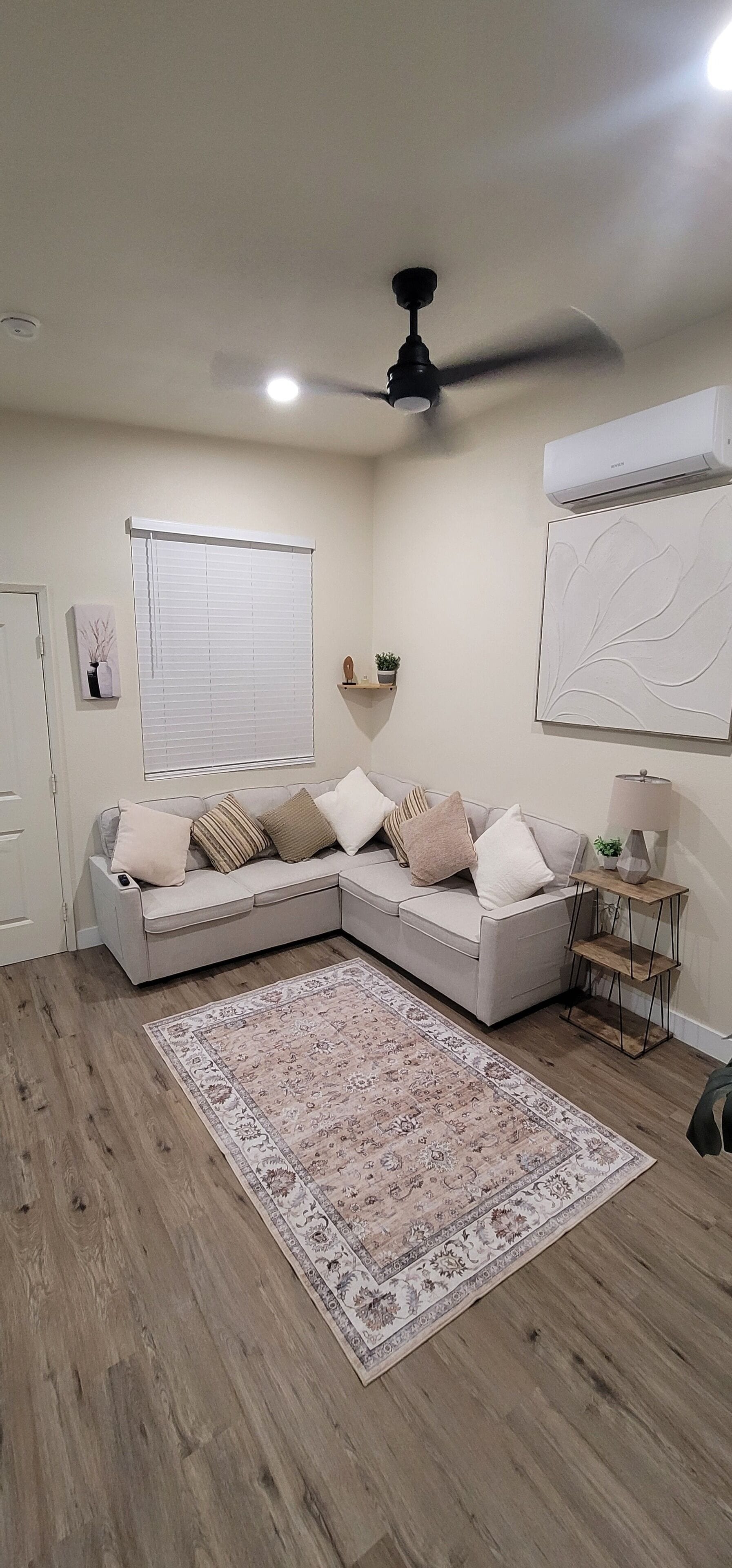 New Charming 2-bedroom Casita In Nice El Centro With Wifi, Ac - El Centro, CA