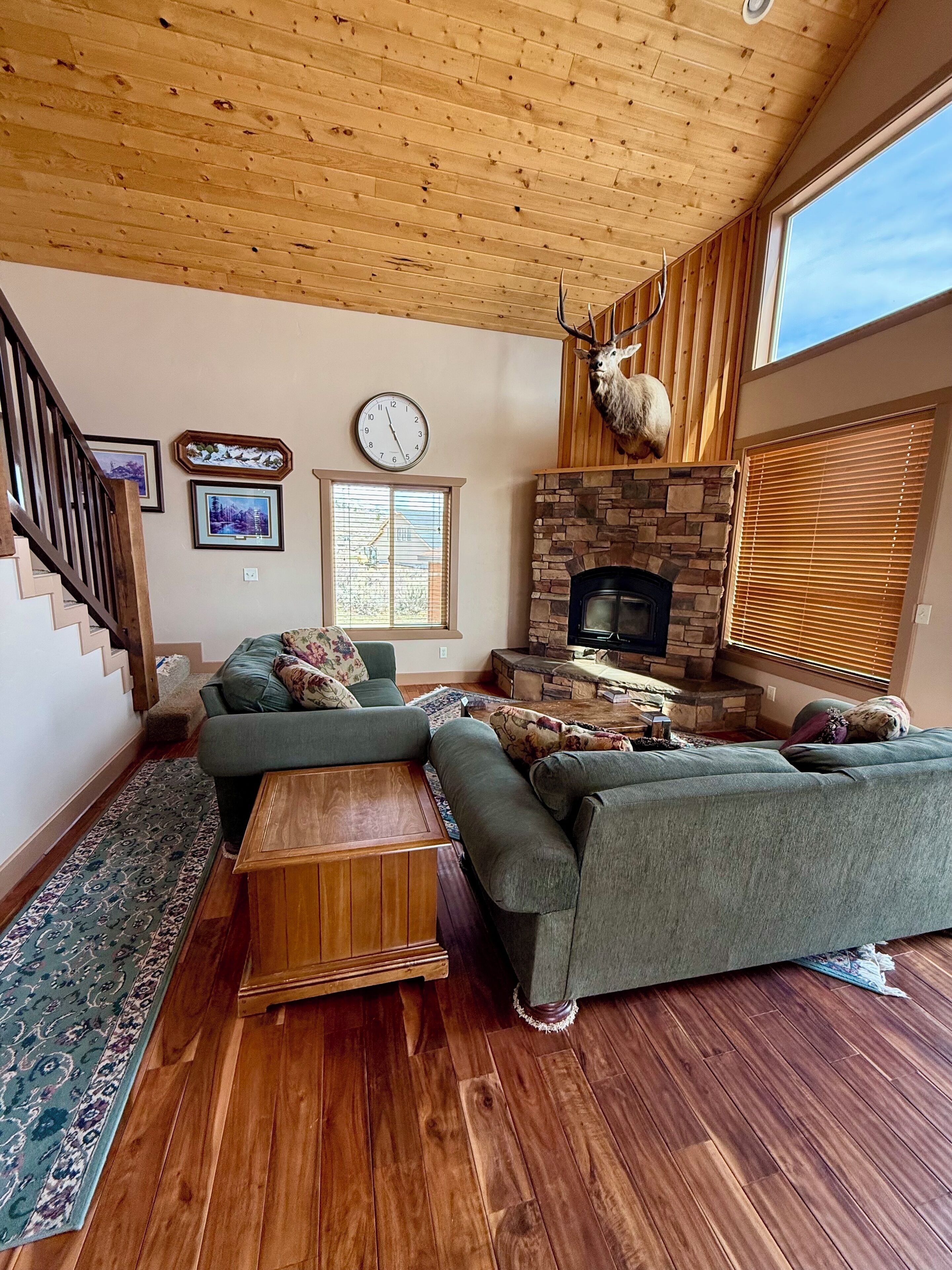 Rustic Mountain Lake Escape - Utah