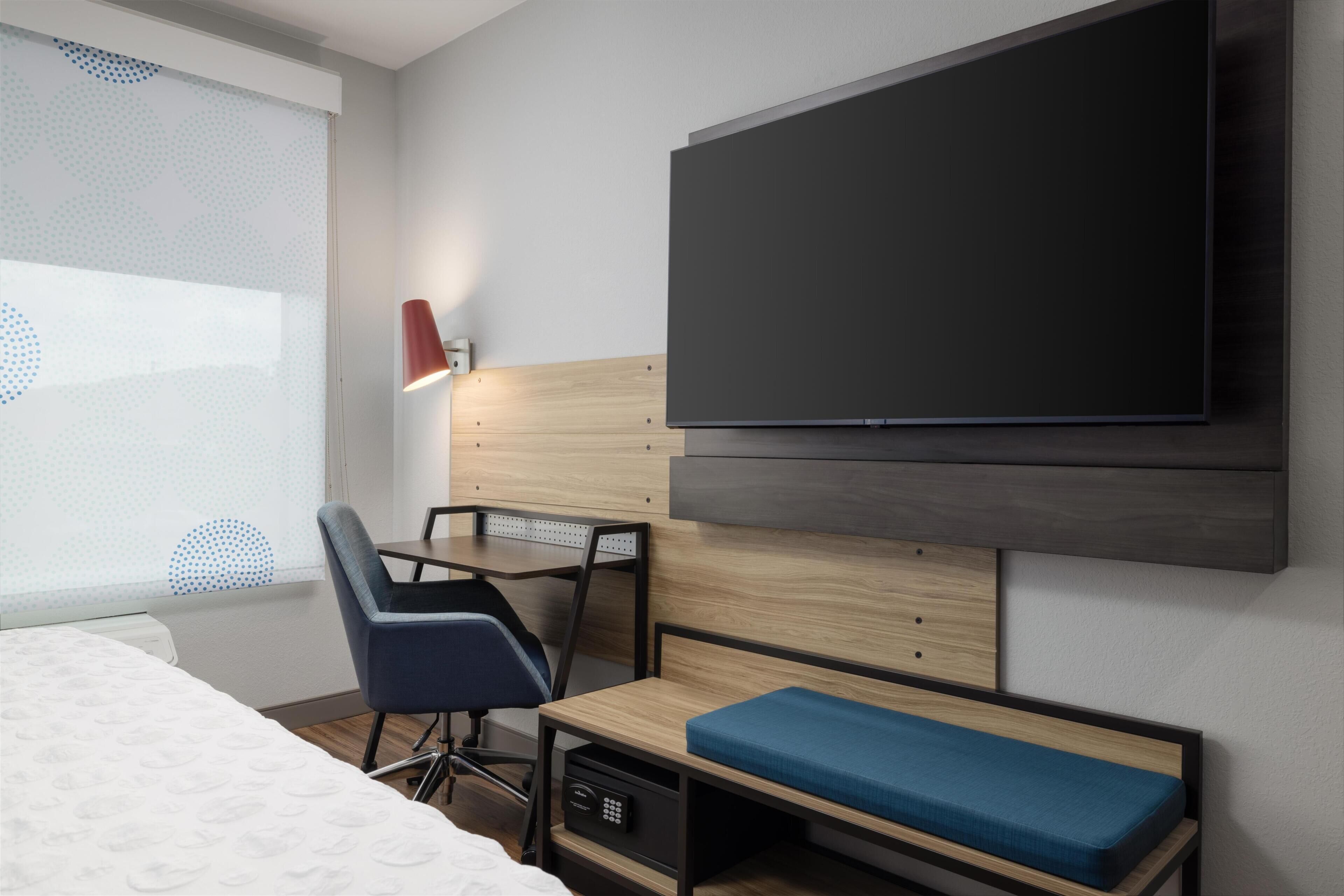 Cofre com capacidade para portátil, Wi-fi grátis 