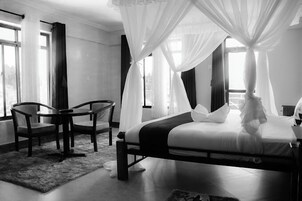 Wi-Fi de cortesia, roupa de cama