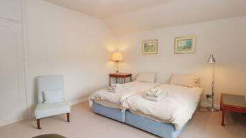 Casa de campo | 4 quartos, individualmente decorados, individualmente mobiliados