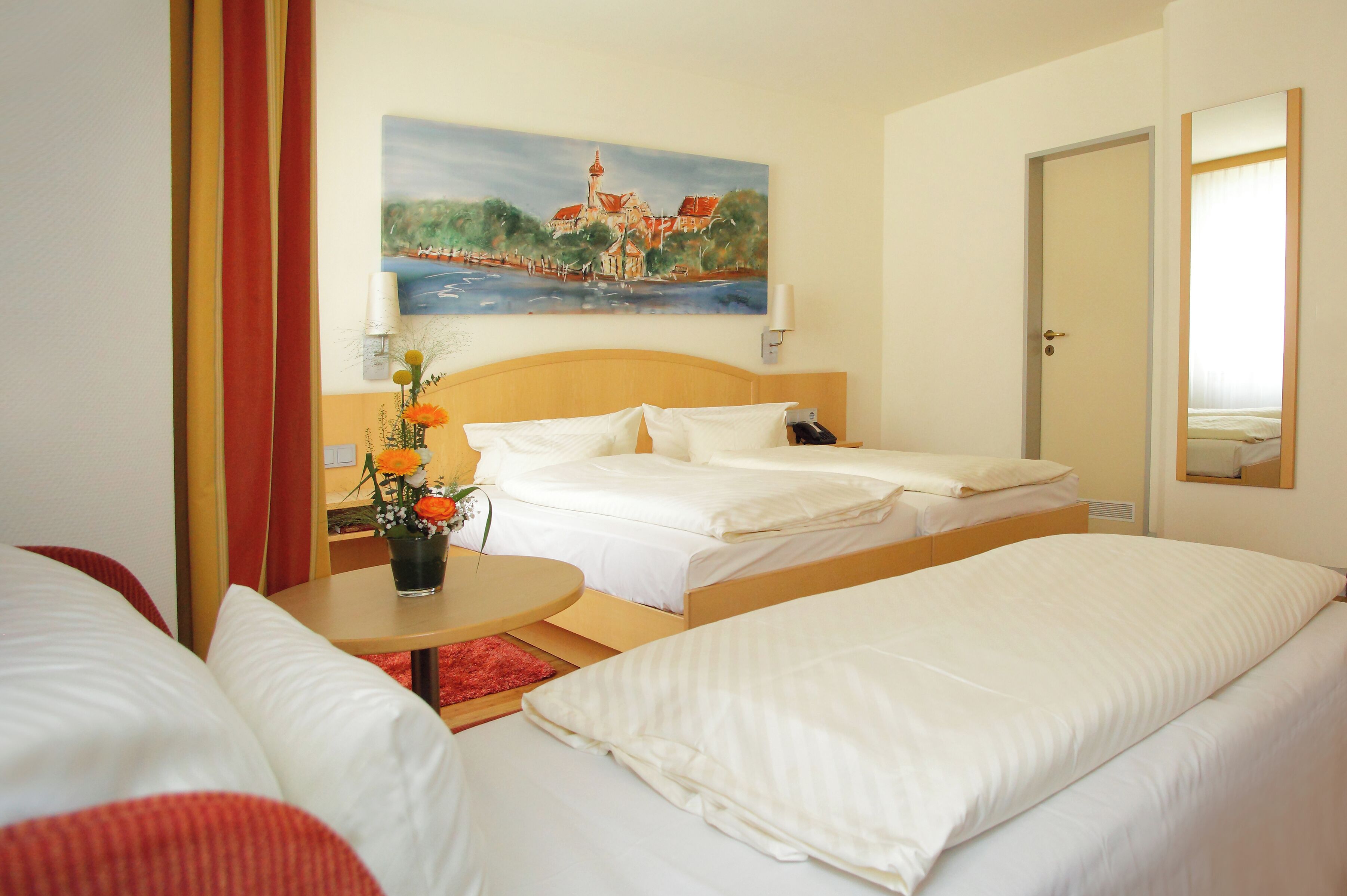 Superior Triple Room With Shower And Wc - Ehingen