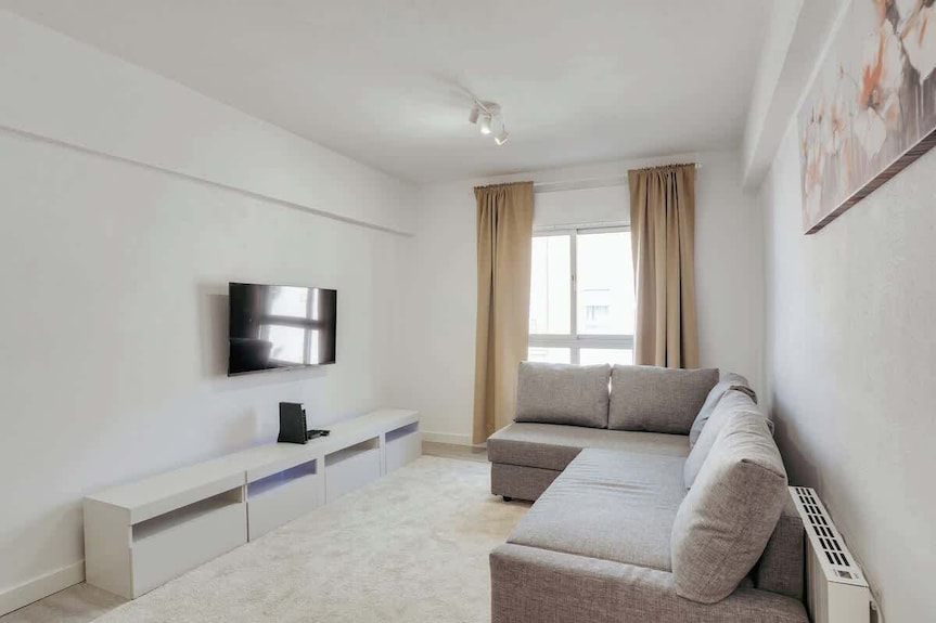 Bright & Family Flat In Paço De Arcos By Hostwise - Oeiras