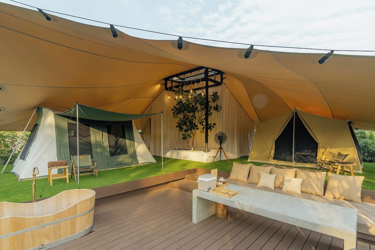 Tenda Superior, banheira, vista para o oceano | Wi-fi grátis, roupa de cama fornecida