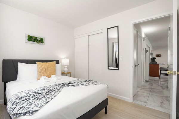 Charming 2br Ocean Getaway In Pacifica - San Bruno, CA