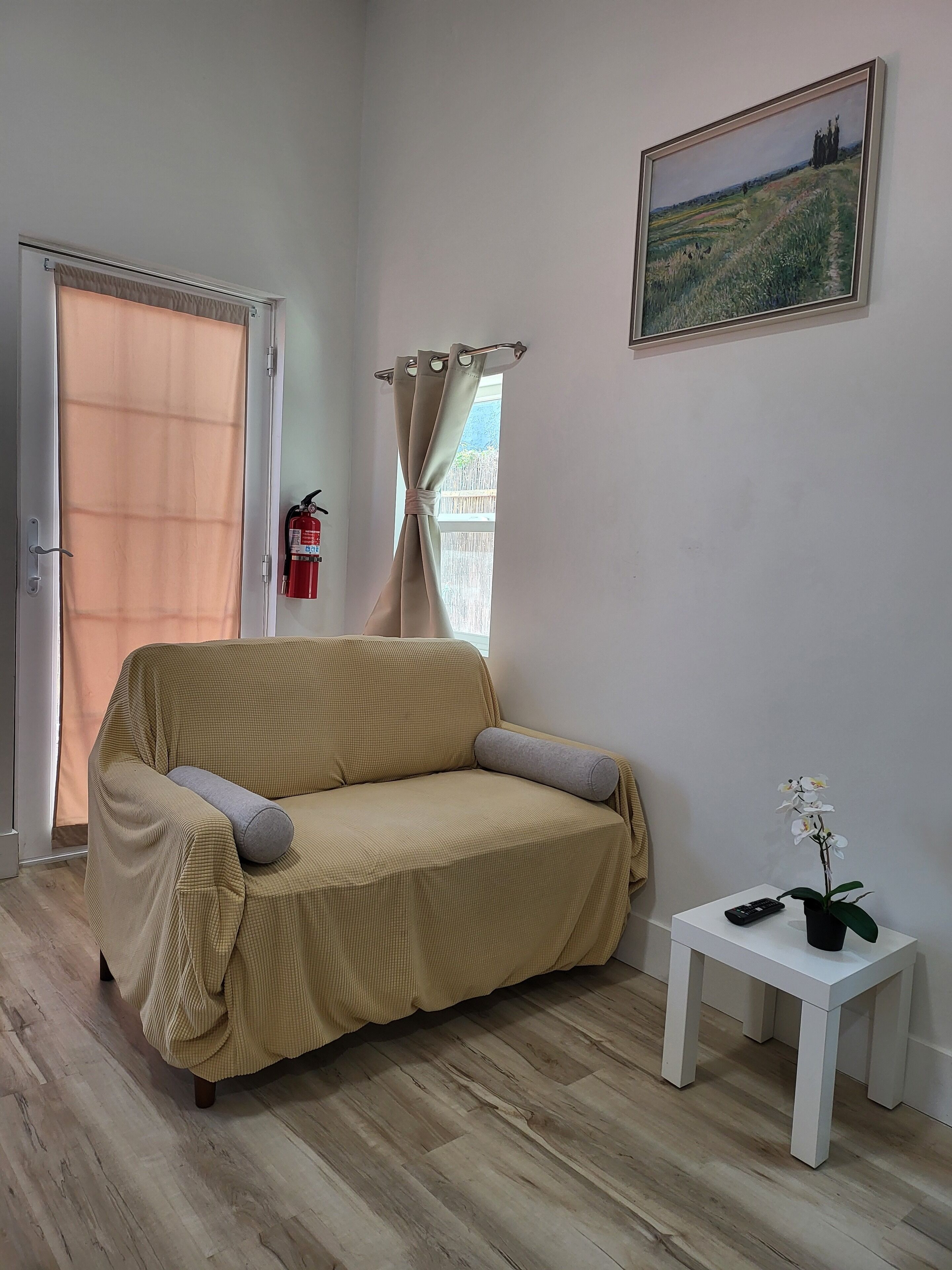 Your Perfect Lawndale Escape  Cozy & Private! - El Segundo, CA