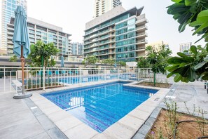 Blueground | Dubai Marina, pool, nr Marina Bay Reviews, Deals & Photos ...