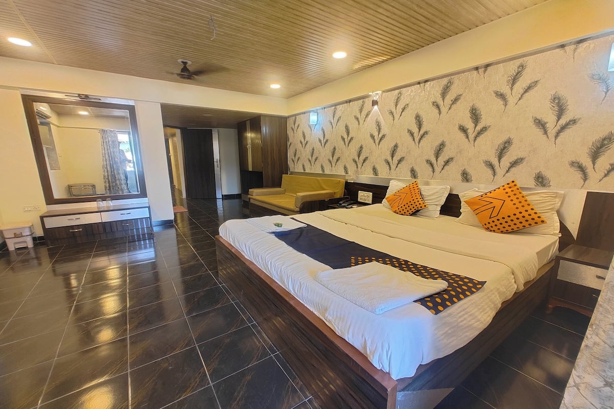 Quarto Deluxe, varanda | Secretária, Wi-fi grátis, roupa de cama fornecida