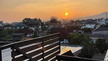 Quarto Superior, vista para a montanha | Vista do quarto