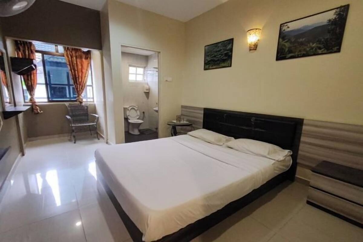 1 quarto, secretária, ferro/tábua de engomar, Wi-fi grátis